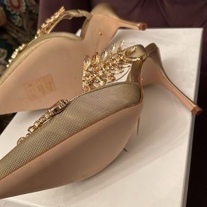 Manolo Blahnik | Shoes | Mano Blanhik Mesh Gold Lurum | Poshmark
